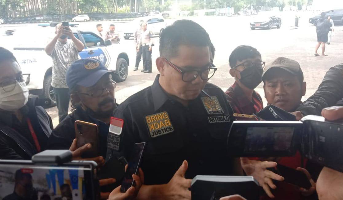Arteria Dahlan Kritisi Pernyataan Kadiv Humas Mabes Polri - Media ... Arteria Dahlan Kritisi Pernyataan Kadiv Humas Mabes Polri - Media ...