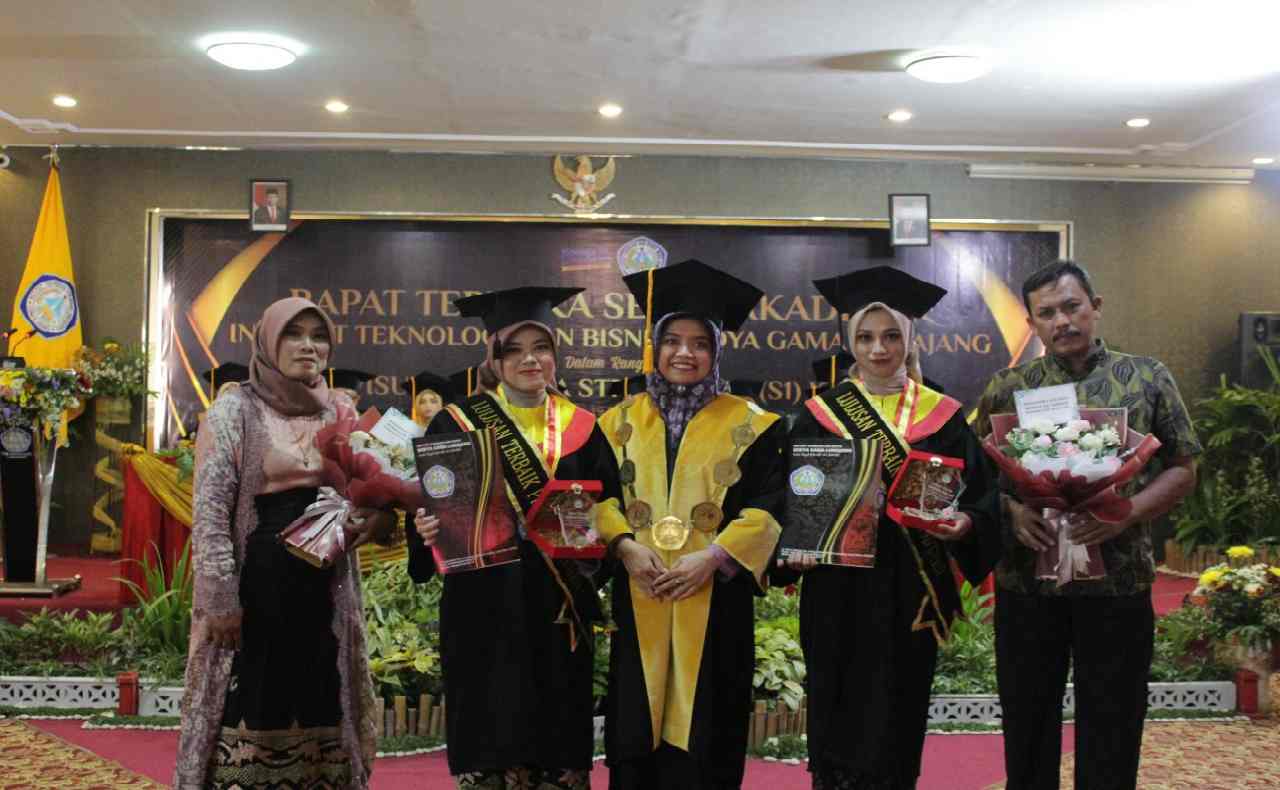 ITB WiGa Beri Penghargaan 5 Wisudawan ke–26 - Media Berita Bangsa