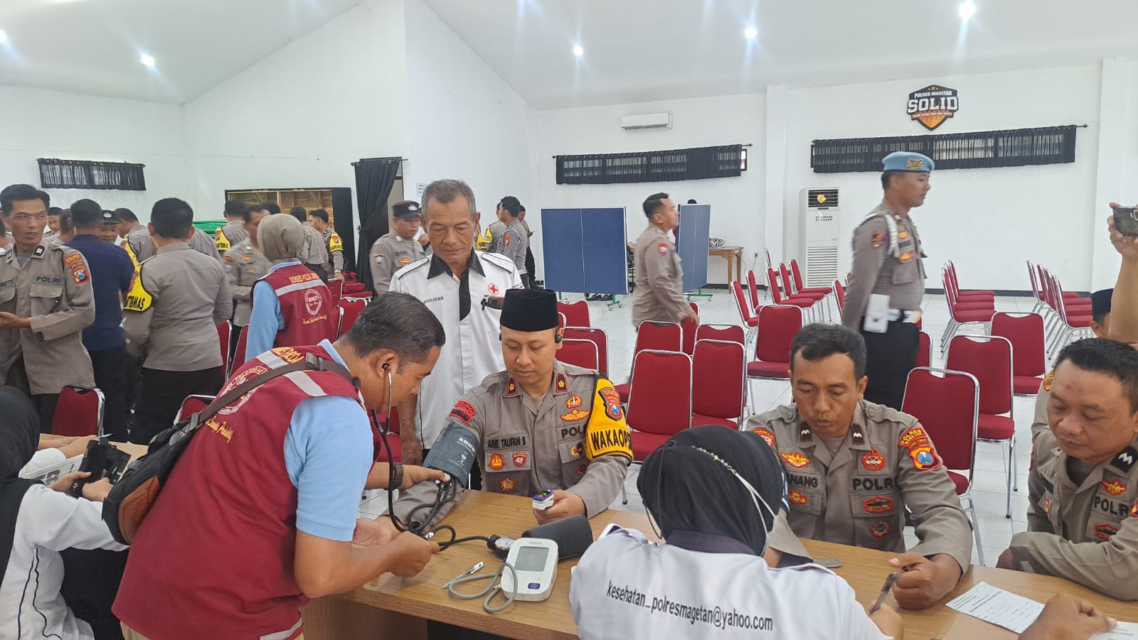 Polres Magetan Periksa Kesehatan Anggota untuk Persiapan Pam TPS Pilkada 2024 - Media Berita Bangsa