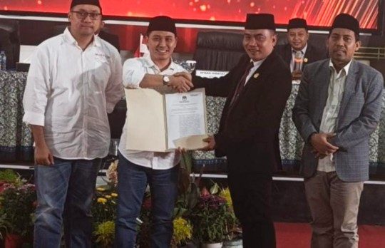 Gus Barra dan Muhammad Rizal Resmi Jadi Bupati-Wakil Bupati Mojokerto ...