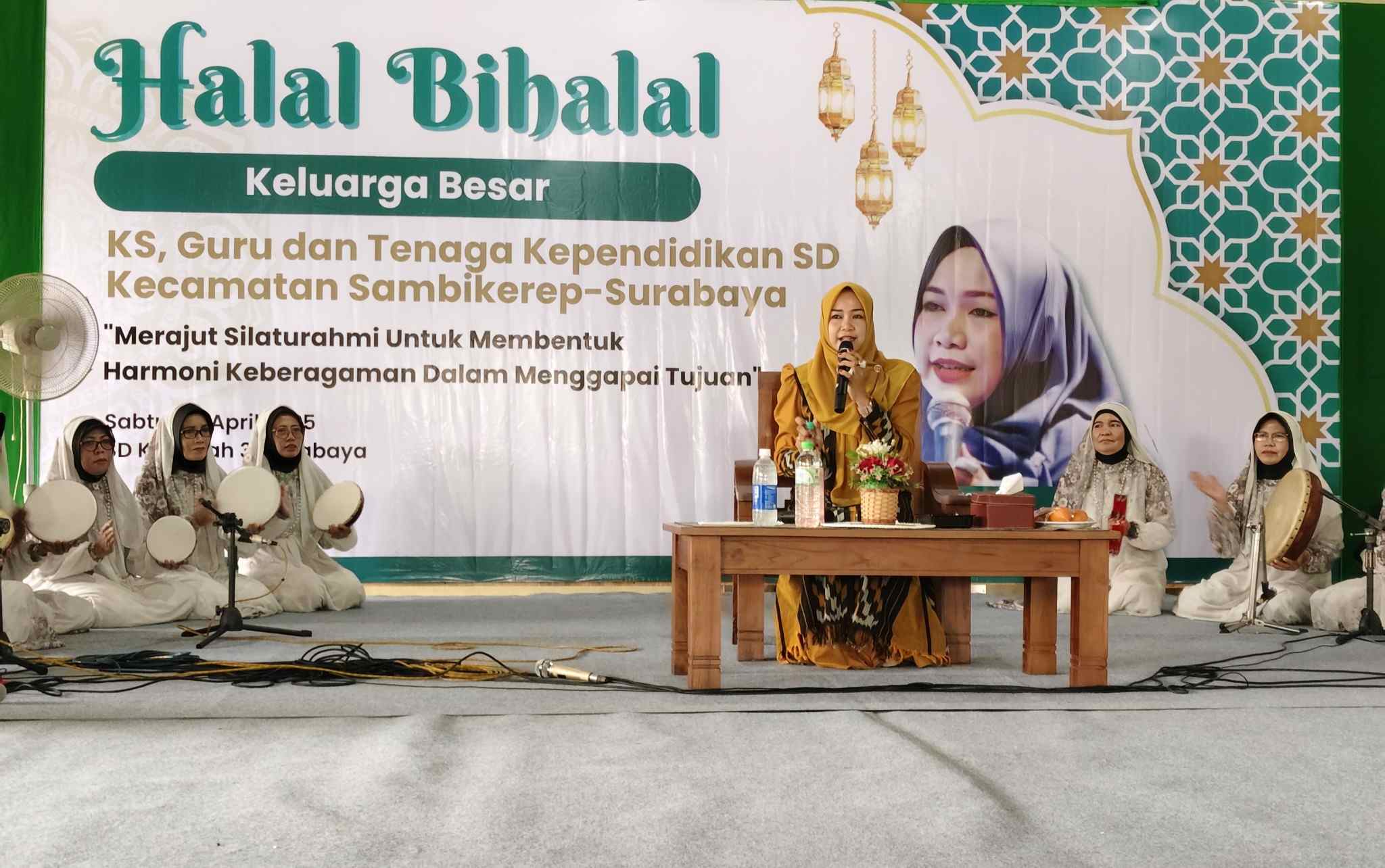 Halalbihalal Guru SD Sambikerep Pererat Silaturahmi, Hadirkan Ning Mala ...