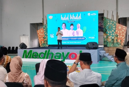 Menko PMK Praktikno Pulang Kampung, Hadiri Halal Bi Halal Mannah-Ademos - Media Berita Bangsa