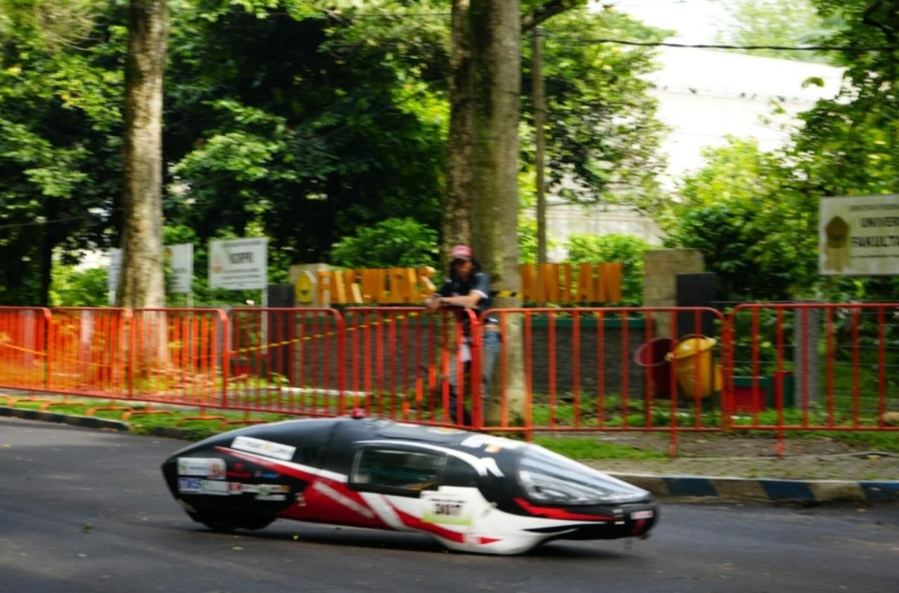 Tikungan 90 Derajat Jadi Tantangan Spesial Bagi Peserta KMHE 2025 ...