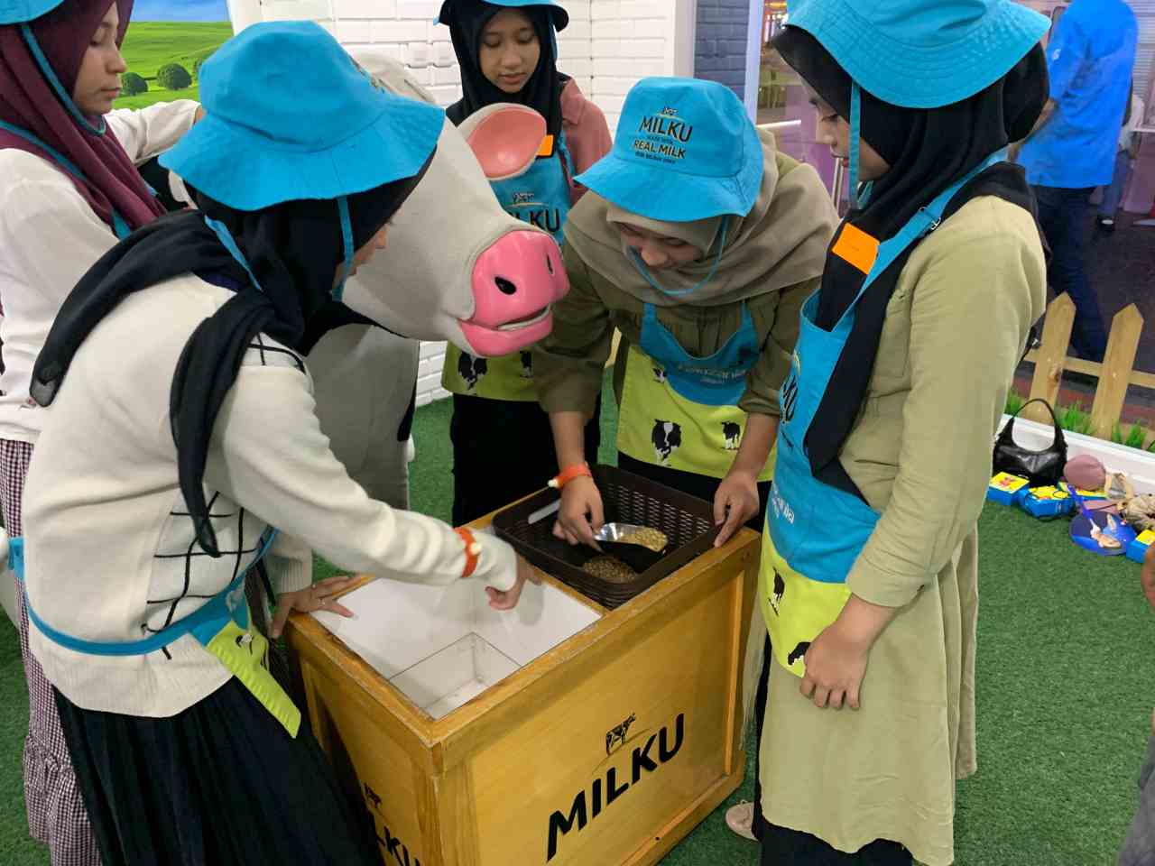 MILKU Gandeng WINGS Peduli Gelar Buka Puasa dan Edukasi Gizi Untuk Anak ...